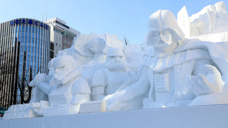 Japanese Army Brigade Builds 50 ft Vader Out of Snow » TwistedSifter