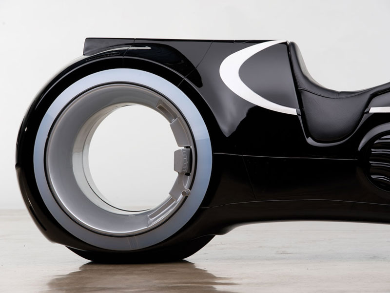 This Drivable Tron Light Cycle Can Be Yours in May » TwistedSifter