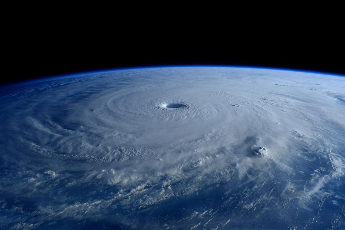 Astronauts Capture Terrifying Photos of Super Typhoon Maysak from Space ...