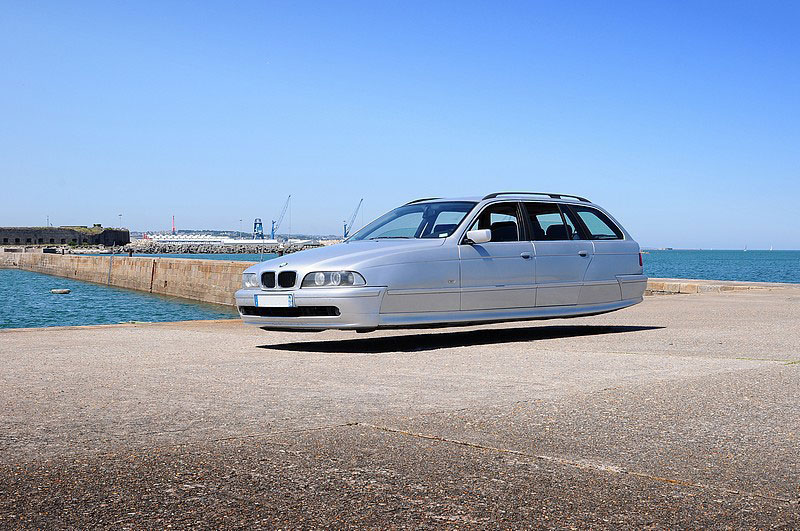 10 Flying Versions of Modern Cars - TwistedSifter