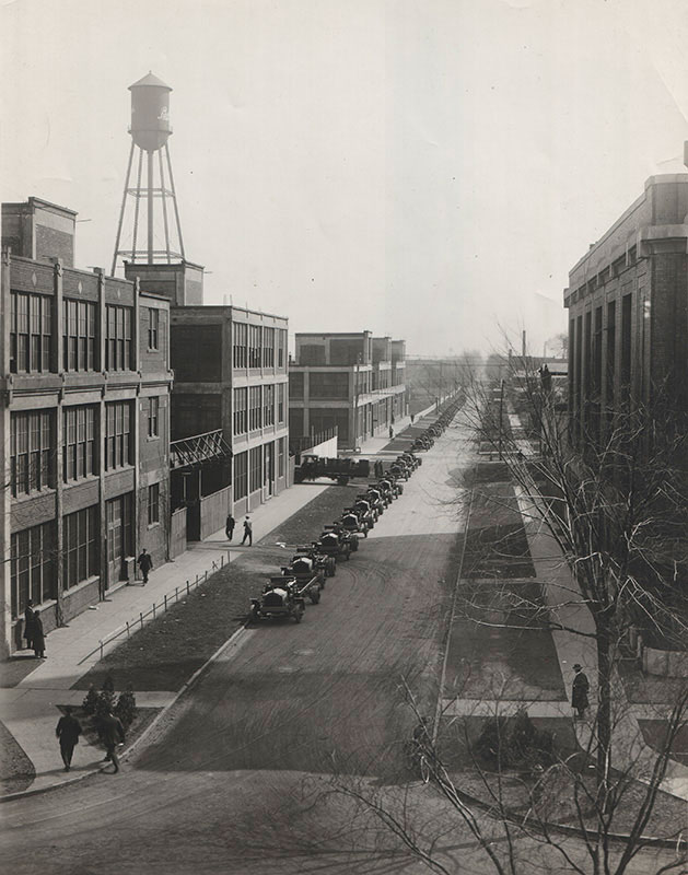 Historic Photos of Detroit and their Modern Day Equivalent » TwistedSifter