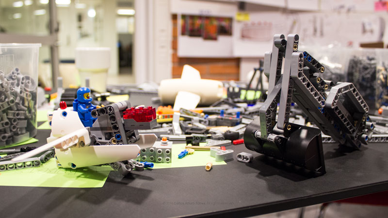 This Prosthetic Arm Lets Kids Build Attachments Out of LEGO » TwistedSifter