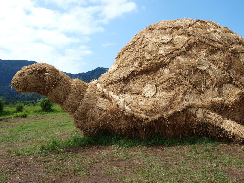 There’s an Annual Straw Art Festival in Japan and it Looks Awesome ...