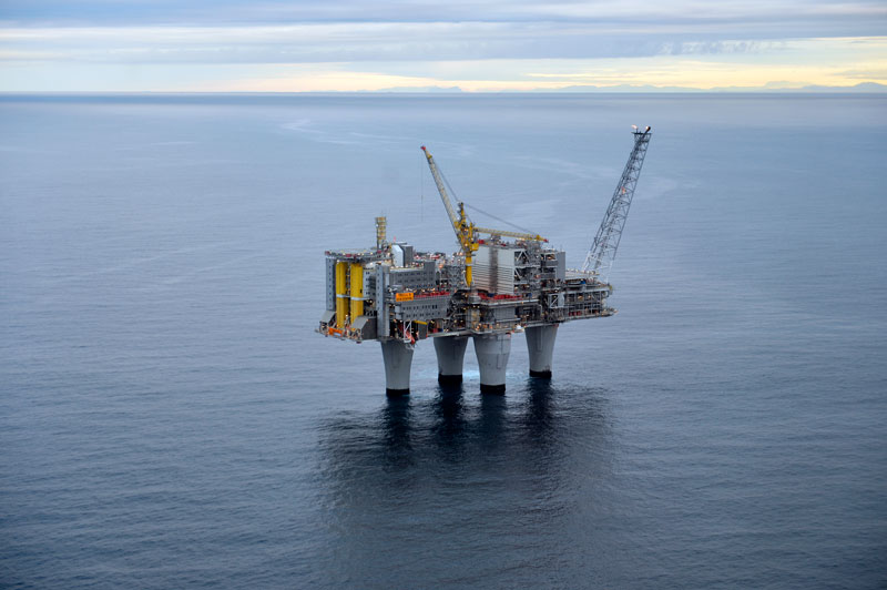 Troll A – The Tallest Structure Ever Moved by Mankind » TwistedSifter