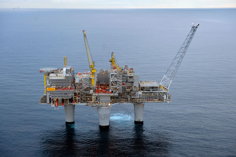 Troll A – The Tallest Structure Ever Moved by Mankind » TwistedSifter