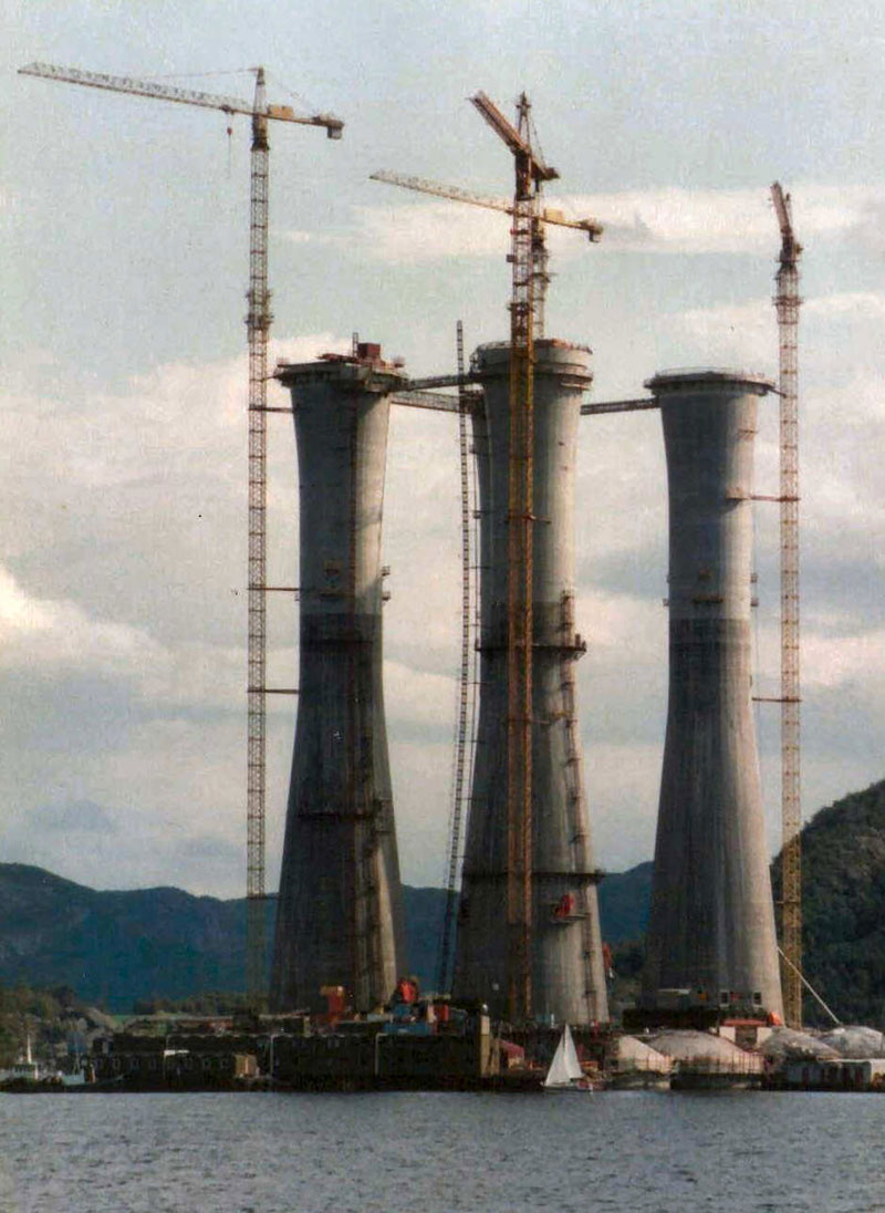Troll A – The Tallest Structure Ever Moved by Mankind » TwistedSifter