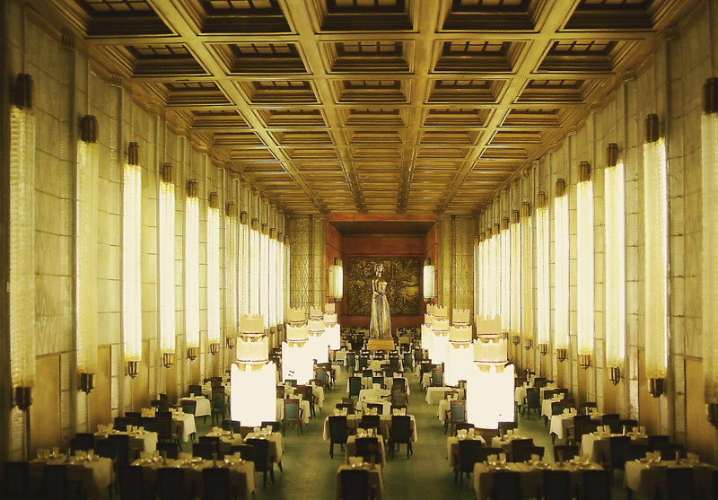 There’s a Museum in France Dedicated to Hyperrealistic Miniature Film ...