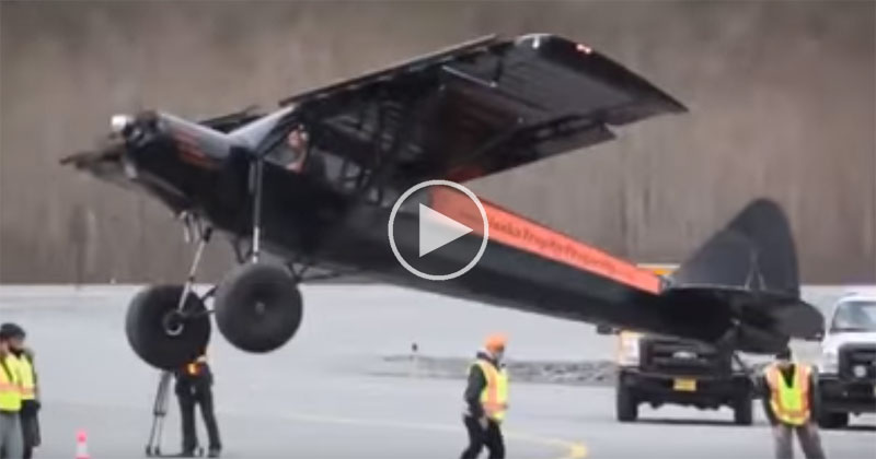 the-shortest-takeoff-and-landing-you-will-ever-see » TwistedSifter