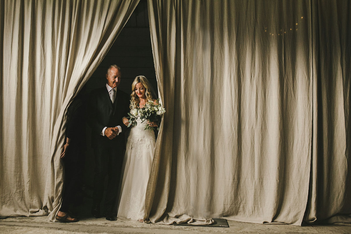 25 Highlights from the Best Wedding Photos of 2015 » TwistedSifter