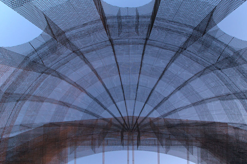 Artist Resurrects Ancient Building Site with Incredible Wire Mesh ...