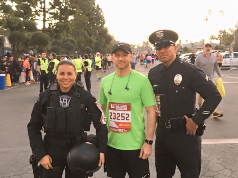 La Officer On The Run