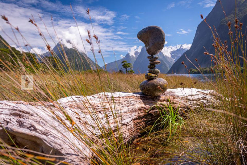 Gravity is the Only Glue That Holds These Together (18 Photos ...