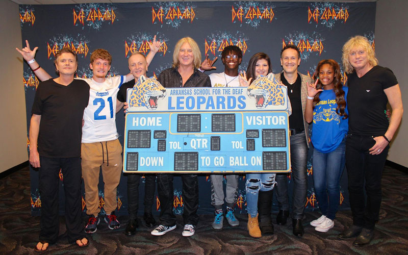 Picture of the Day: When Def Leppard Met the Deaf Leopards » TwistedSifter