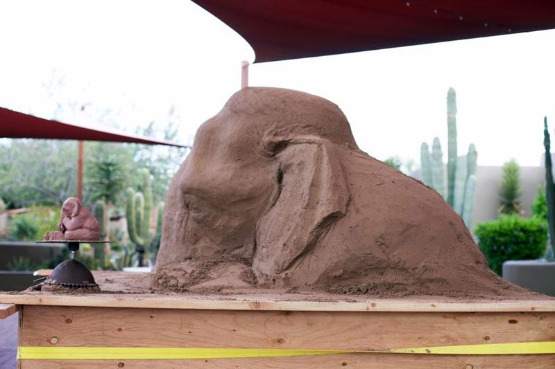 This Sand Sculpture of an Elephant Playing Chess with a Mouse is ...