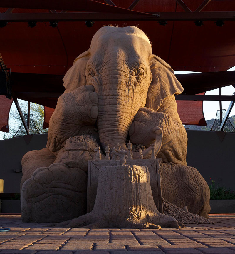 This Sand Sculpture of an Elephant Playing Chess with a Mouse is ...