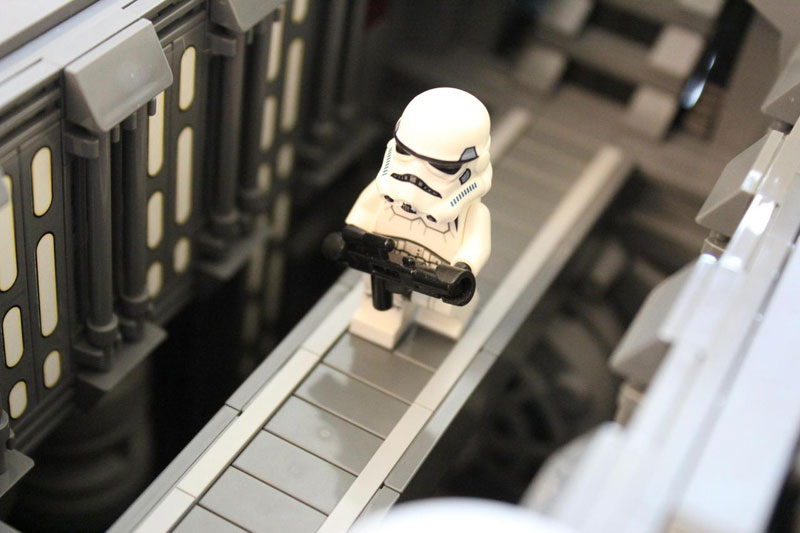 Guy Builds Amazing Lego Star Destroyer With Three-Level Interior ...