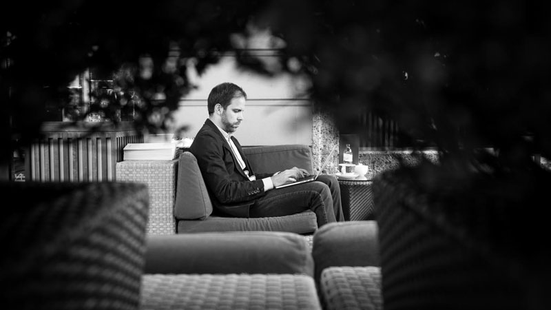 23 Awesome Tips From a Professional Street Photographer - TwistedSifter