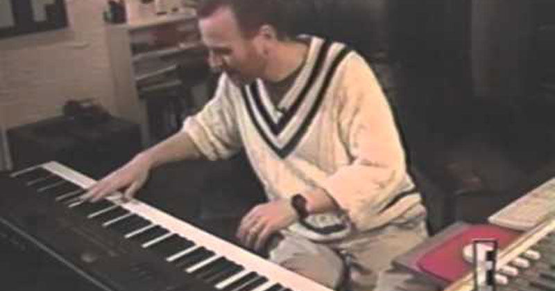 How Musician Jonathan Wolff Composed the Seinfeld Theme Song ...