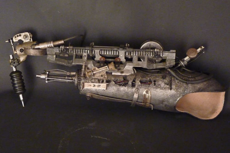 Artist Turns Prosthetic Arm Into Badass Tattoo Machine » TwistedSifter