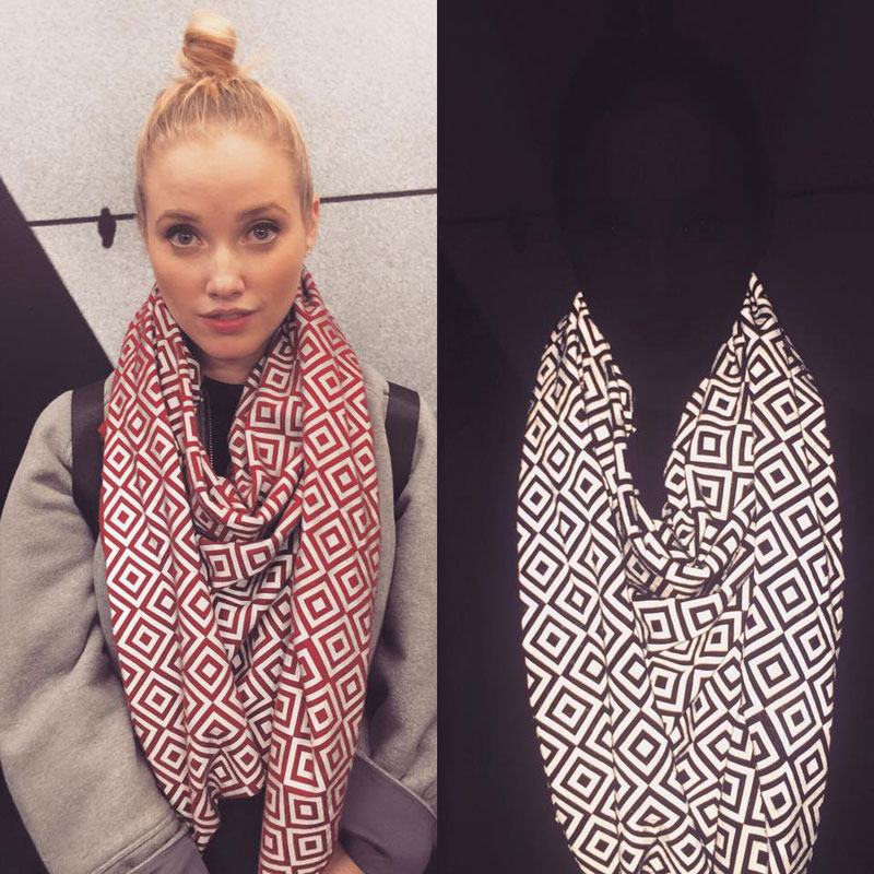 This Scarf Hides Your Face if Flash Photography is Used » TwistedSifter
