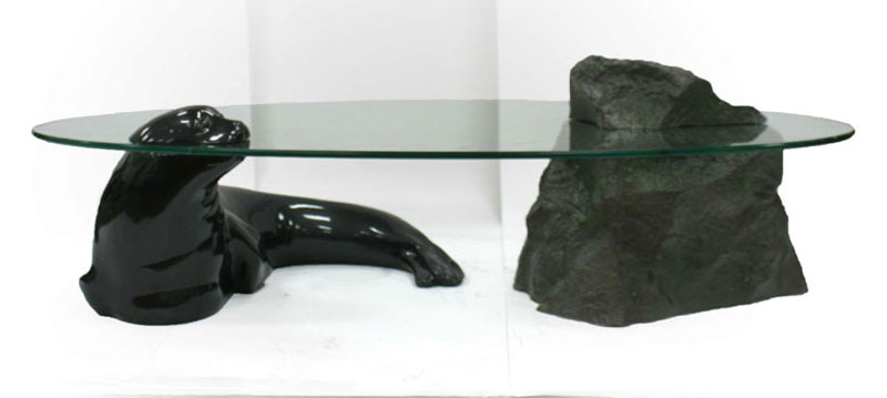 Amazing Coffee Tables Where the Glass is Water and the Base is an ...