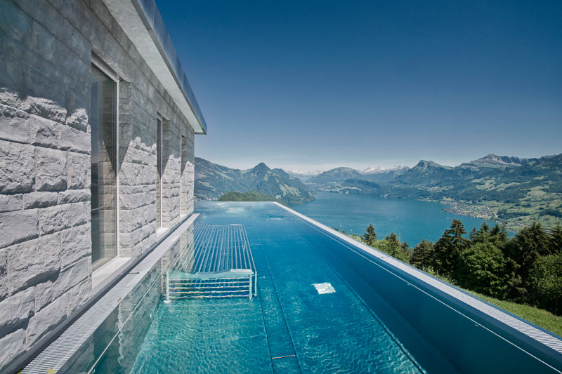 People are Calling This Rooftop Infinity Pool in the Swiss Alps the ...