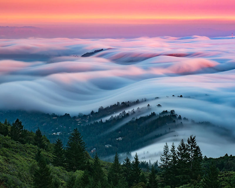 Photographer Captures Fog Waves That Look Like Oceans in the Sky ...