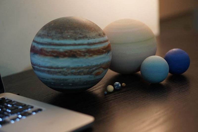 3D-Printed, Scale Model of the Solar System Fits in the Palm of Your ...