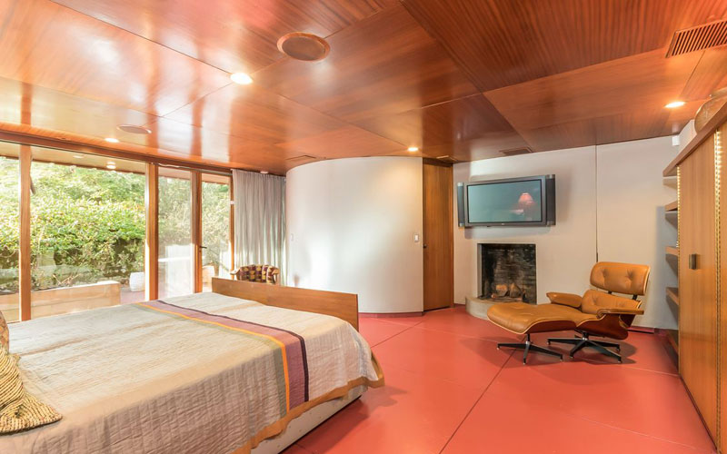 Frank Lloyd Wright's One-of-a-Kind Hemicycle House Goes on Sale ...