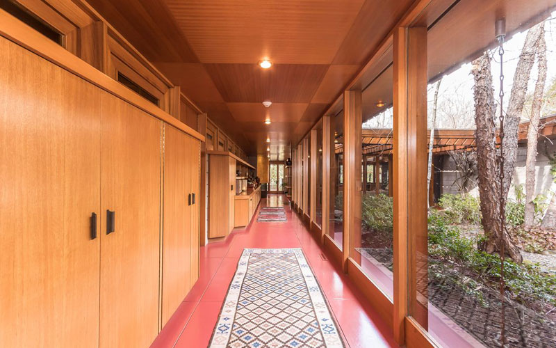 Frank Lloyd Wright's One-of-a-Kind Hemicycle House Goes on Sale ...