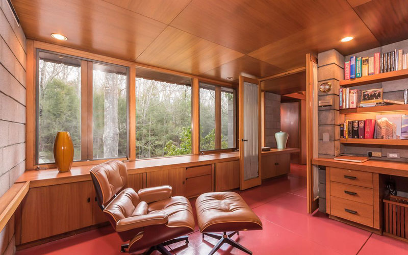 Frank Lloyd Wright’s One-of-a-Kind Hemicycle House Goes on Sale ...