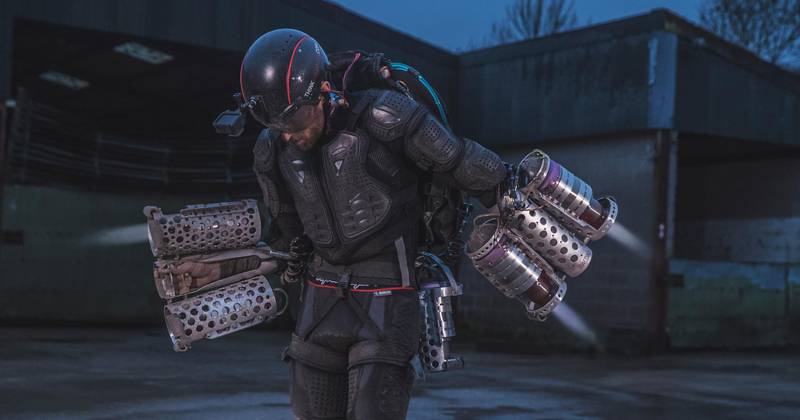 Real Life Iron Man Flying Suit - TwistedSifter