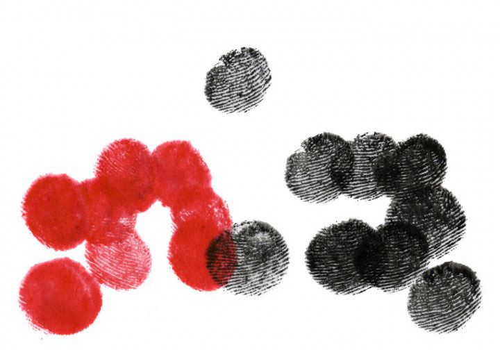 Fingerprint Smudges of Routine Phone Tasks » TwistedSifter