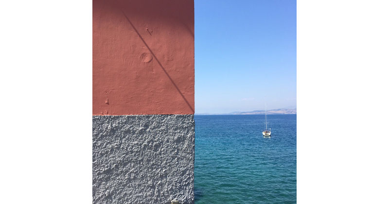 A Single Photo Perfectly Framed Into 4 Distinct Quadrants » TwistedSifter