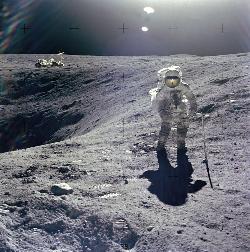 The First and Only Family Photo on the Moon » TwistedSifter