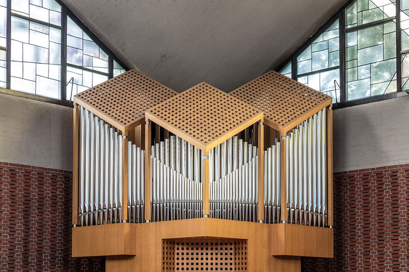 An Ongoing Photo Series Dedicated to the Beautiful Designs of Organ ...