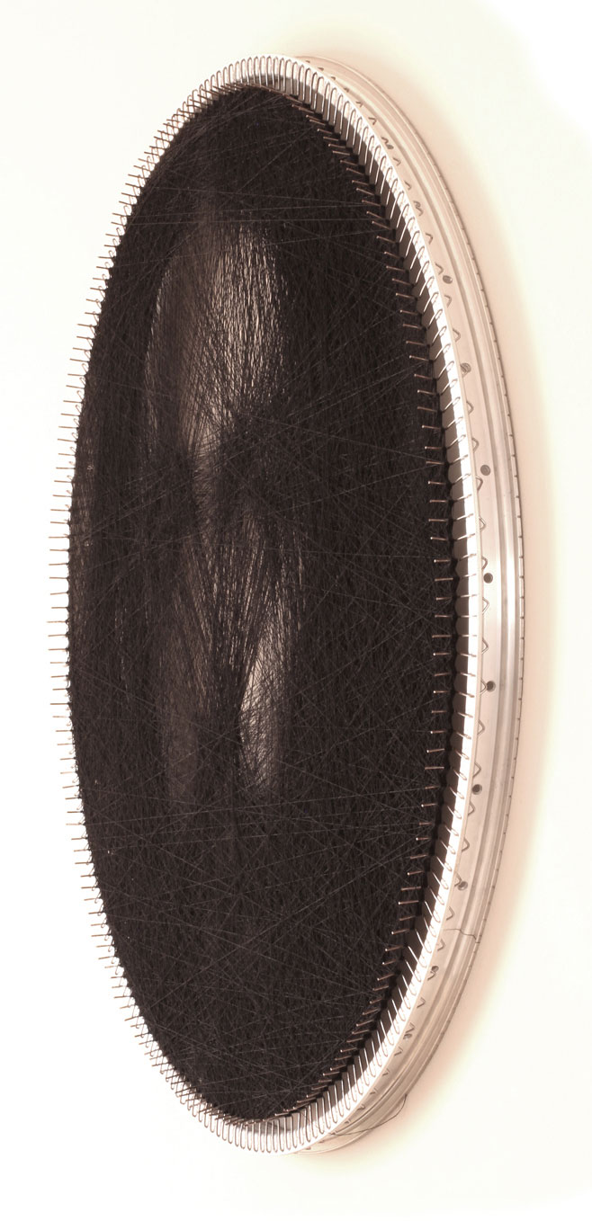 Renaissance Portraits Made From Single Thread on Circular Loom ...