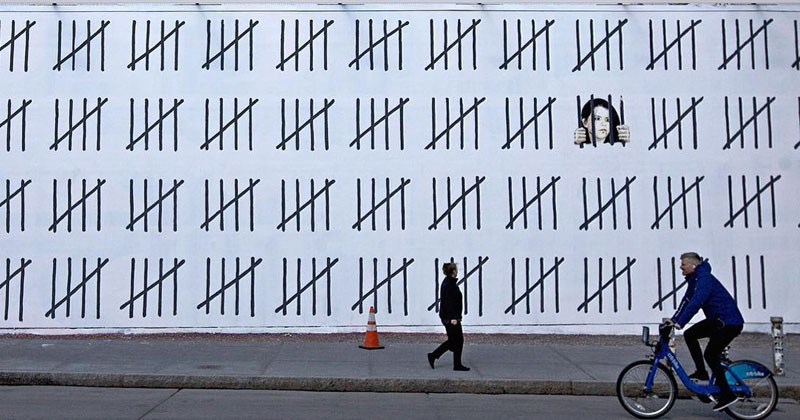New Banksy’s Appear in NYC, Including Giant Mural of Imprisoned Artist ...