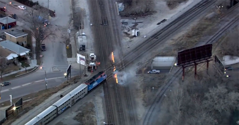 It’s So Cold in Chicago They’re Setting Tracks on Fire to Keep Trains ...