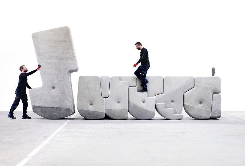 Moving Giant Concrete Blocks With Just Your Hands - TwistedSifter