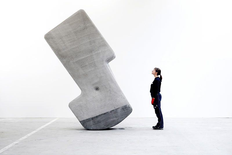 Moving Giant Concrete Blocks With Just Your Hands - TwistedSifter