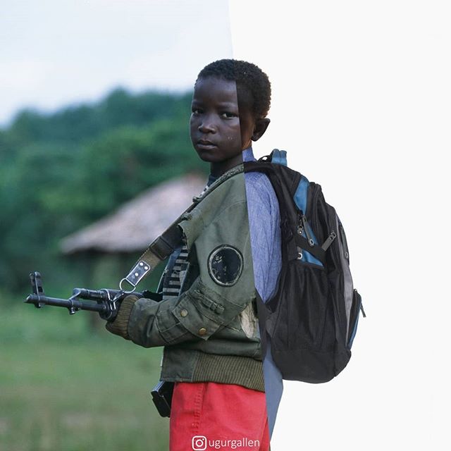 25 Jarring Photo Collages of People That Live Completely Different ...