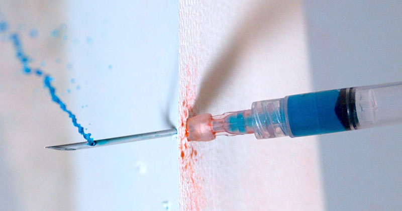Filming a Tranquilizer Dart in Super Slow Motion to See How It Works ...