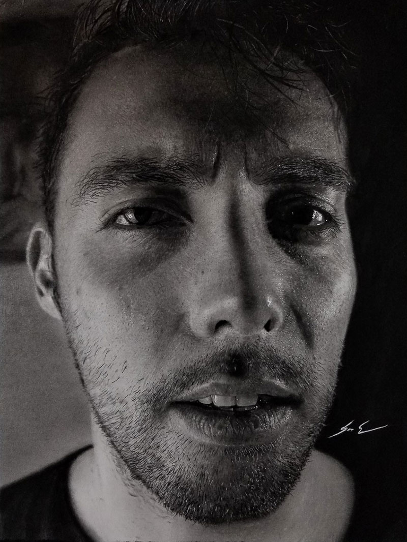 These Hyperrealistic Charcoal Portraits by Dylan Eakin are Incredible ...