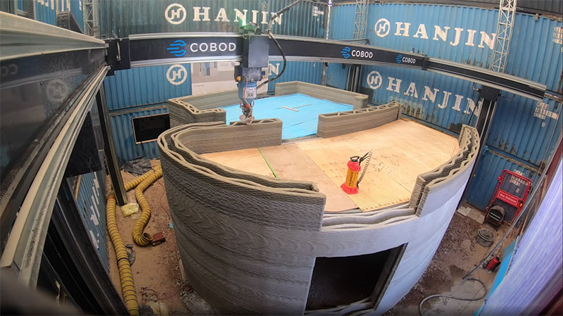 This 3D Concrete Printer Just Printed a Two Story House On-Site ...