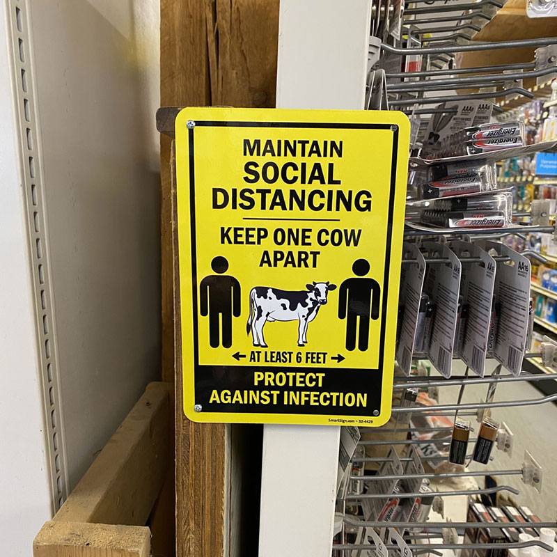 25 Funny Signs That Prove Covid Will Never Take Our Sense of Humor ...