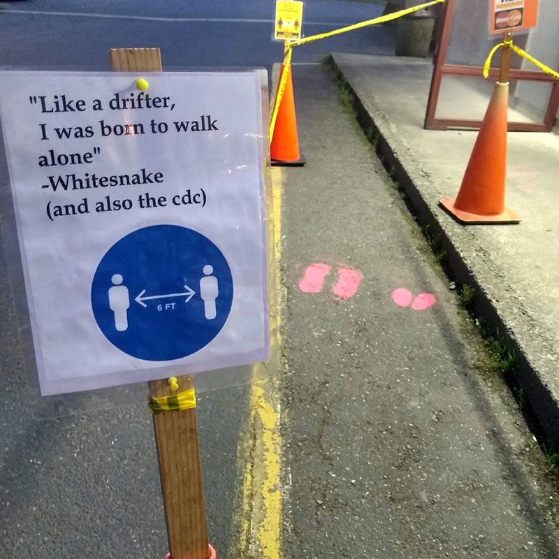 25 Funny Signs That Prove Covid Will Never Take Our Sense of Humor ...