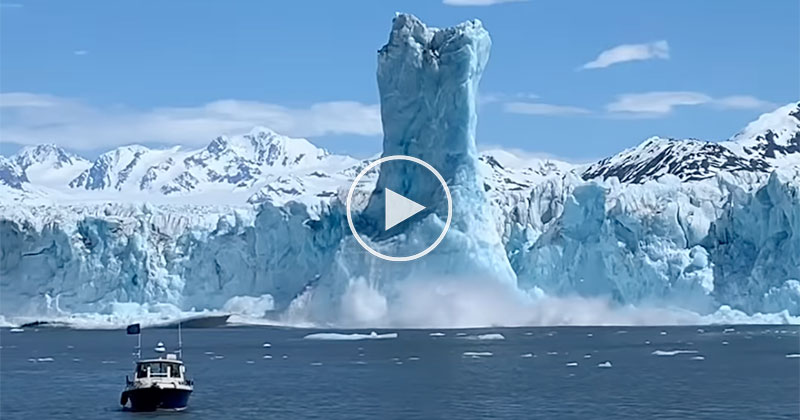 Giant Ice Pillar Rises 200 ft Above Water After Huge Glacier Calving ...