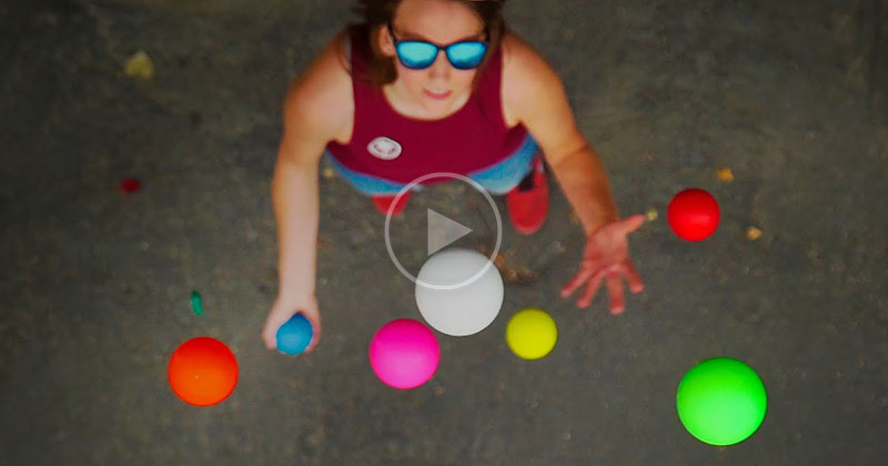 When You See Juggling from Above It Looks Like the Balls are Floating ...