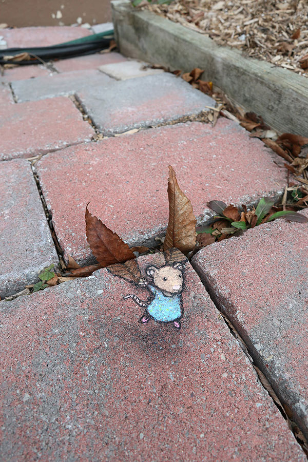 David Zinn Draws Tiny Chalk Art Throughout Ann Arbor and Its the Best ...